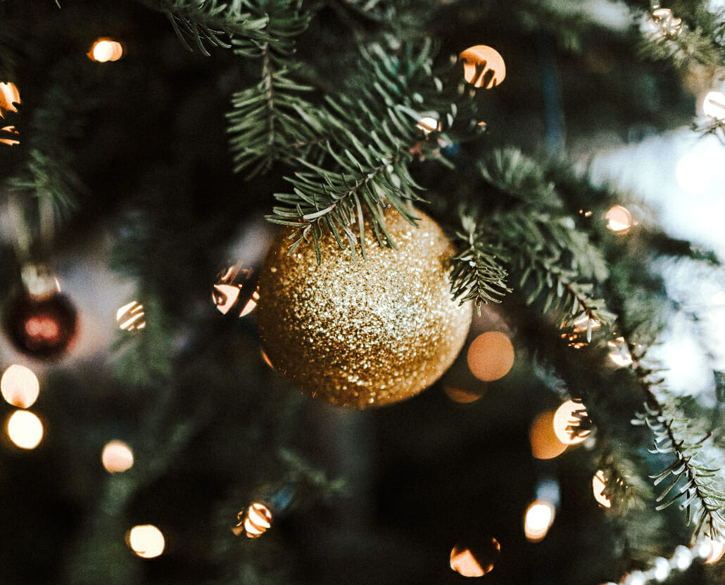 Storage Units - Storing Christmas Decorations | Apex Self Storage
